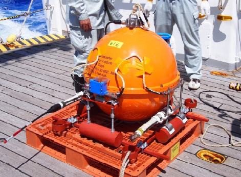 日向灘における海底観測機器を用いた地震・測地観測の実施について | 京都大学防災研究所